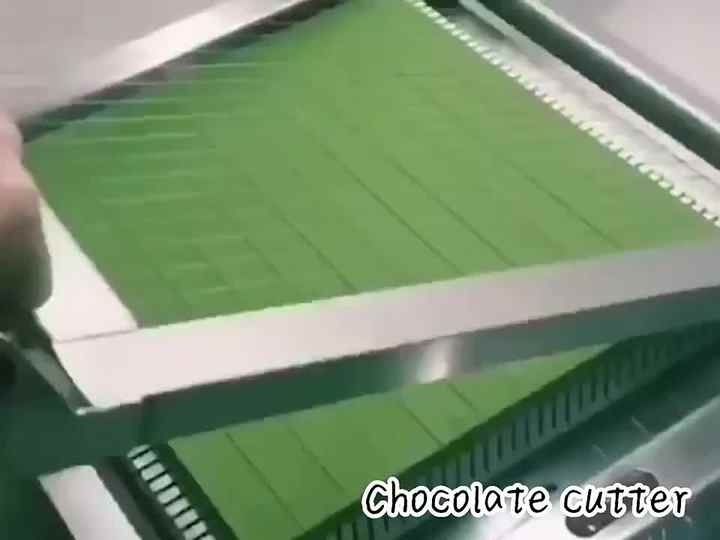 Stainless Steel Guitar Cutter - Efficient Chocolate Slicer
