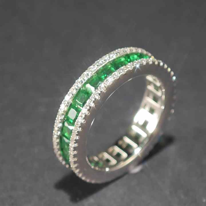 High Quality 2026 Trendy Invisible Setting Lab-Grown Emerald Ring for ...
