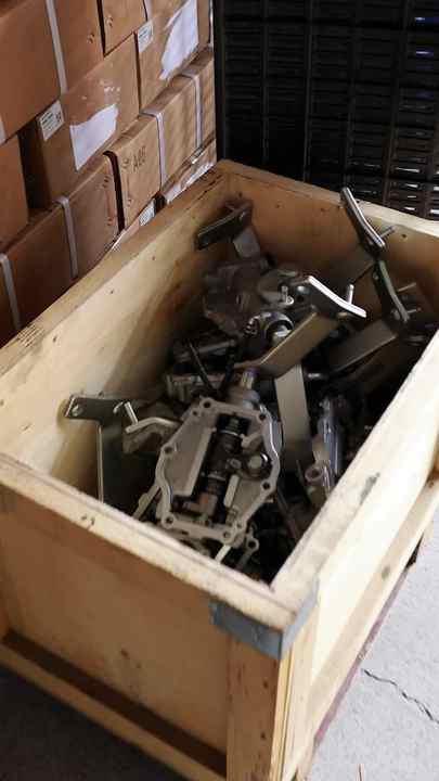 For Isuzu ME25A Gearbox Upper Cover Assembly Wholesale Replacement for ...