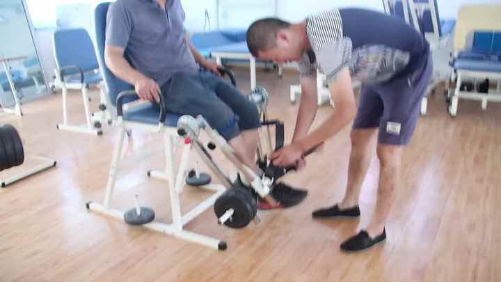 Adult Quadriceps Femoris Training Chair for Rehabilitation