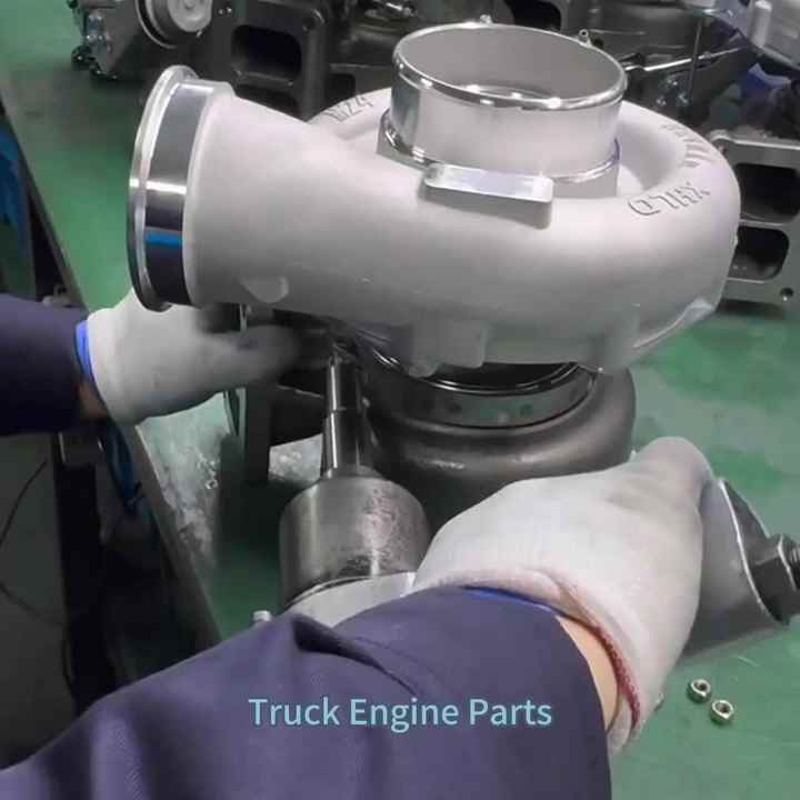 Turbocharger HX55W VG1540110066 for HOWO Truck Diesel Engine