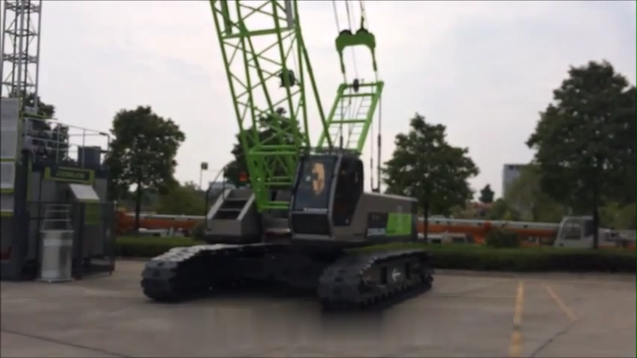 Zoomlion Crawler Crane 60 Tons ZCC600V - Reliable Lifting Power