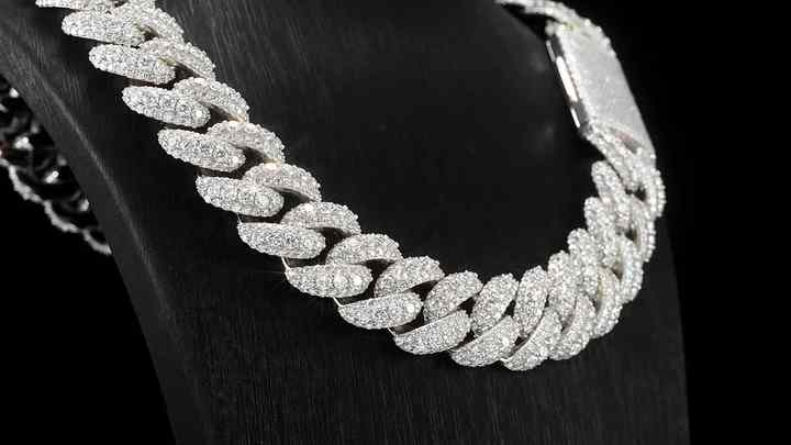 18mm Raised Pointer Cuban Link Chain Iced Out VVS Moissanite Brass ...