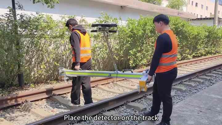 High Precision Track Measuring Instrument with Achieving Online Data ...