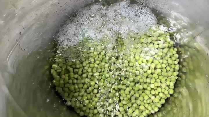 Halal Spicy Green Beans Pea, Garlic-flavored Green Peas Crispy Green ...