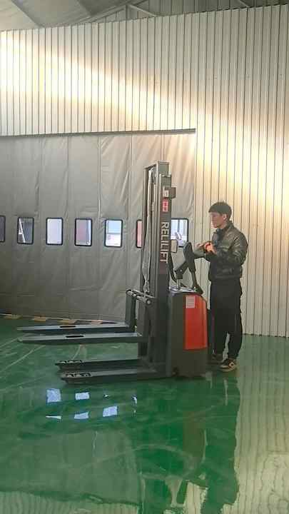 High 2 Ton Electric Stacker 3M Automatic Lift Lithium-Ion Battery Two ...