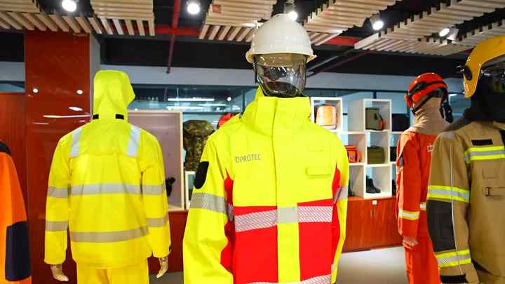 EMS Workwear High Visibility Jacket Bioprotect Emergency Rescue ...