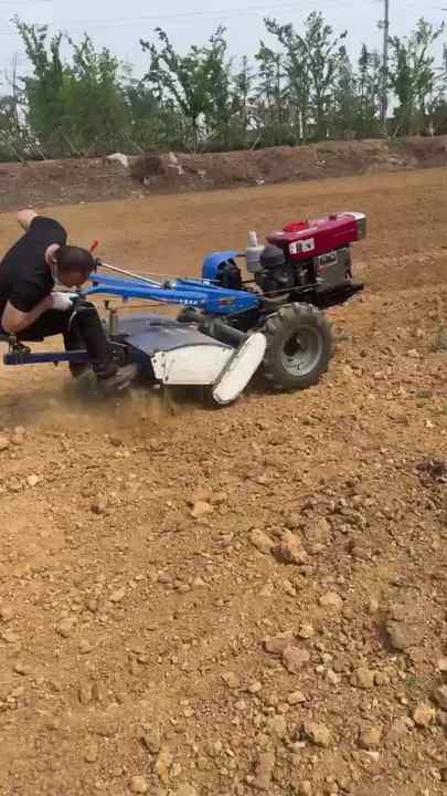 Factory Zs1115 22HP Disc Hand Plough Diesel Machine Mini Tractor Farm ...