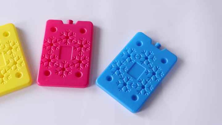Large Reusable Ice Bricks Packs for Coolers Lunch Box Bag Keeping Food ...