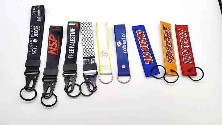 Wholesale Custom Short Lanyards - Versatile and Durable