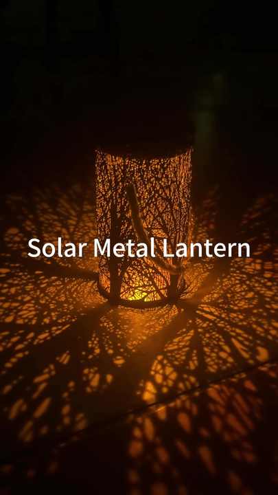 Waterproof IP44 Banana Leaf Projection Iron Lights Solar Lights ...