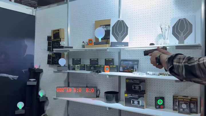G17 Laser Shooting Simulator with Recoil and Electric Magazine