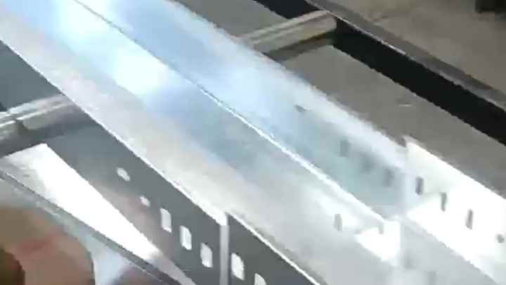 Spot Galvanized Cable Tray Trough Type Fireproof Trapezoidal Galvanized ...