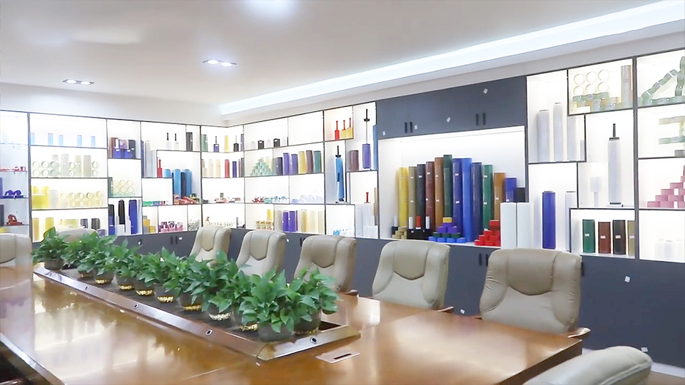 15 years Bopp jumbo roll tape and adhesive factory Workshop