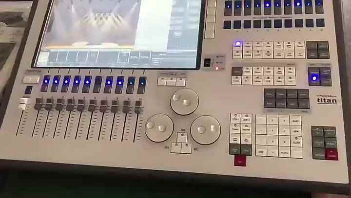 Titan V17 V18 Tiger Touch II Stage Lighting Controller Tiger Touch 2 ...