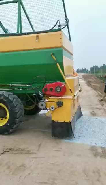 Pto Driven 12m³ Hopper Industry Tow Behind Trailer Powder Spreader Lime ...