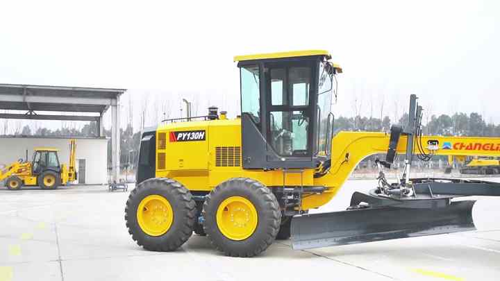 130HP Motor Grader for Contractors with Fuel Efficiency and Rugged ROPS ...