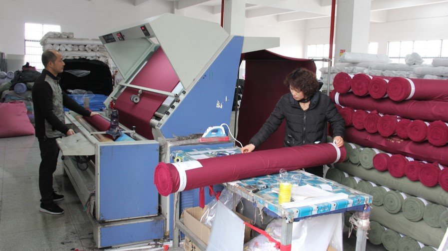 Wujiang Tanqiu Yuanfeng Weaving Factory