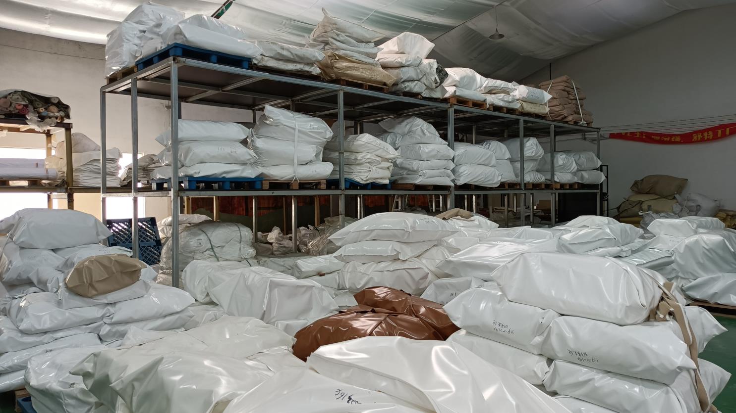 Shenzhen Shoulder Tent Co., Ltd.