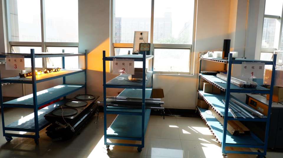 公司概述 - Zhongshan City Guzhen Youheng Lighting Electric Appliance Factory