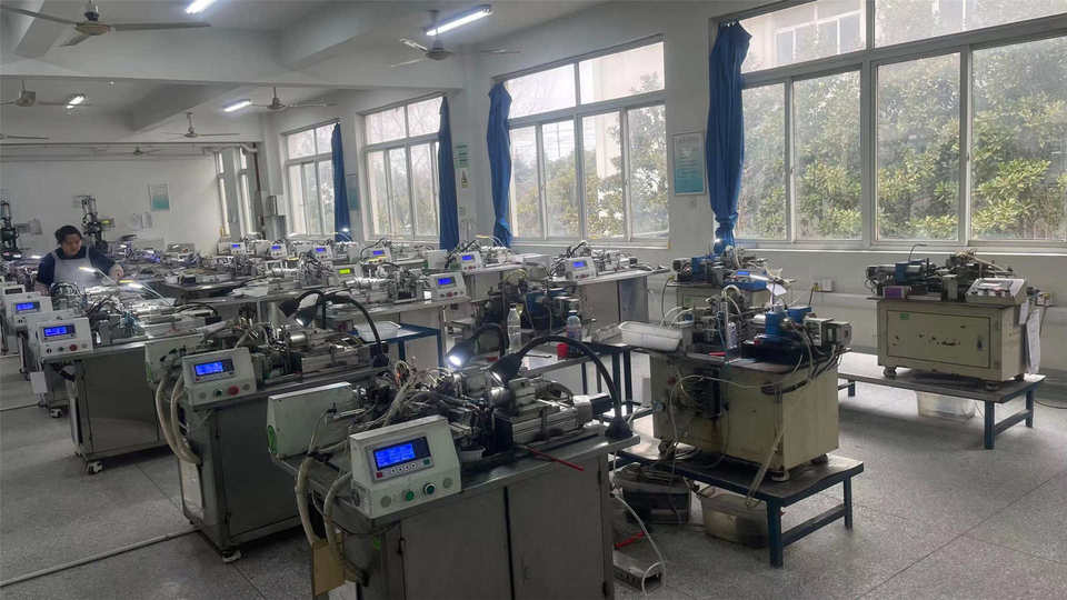 公司概述 - Medi-Crown Healthcare Co., Ltd.