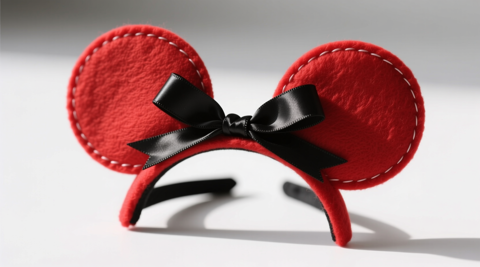 Minnie Mouse Decorations: Safe DIY Party Guide