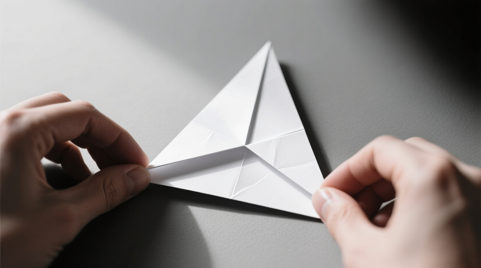 Paper Popper Guide: Craft Instructions & Safety Tips