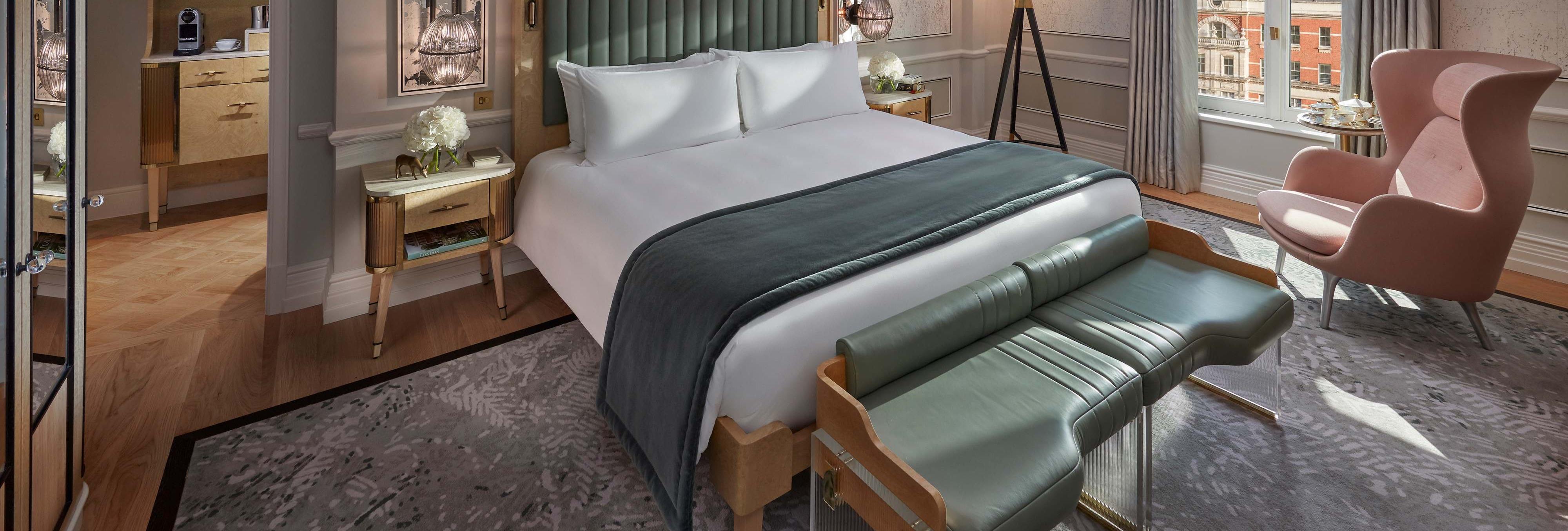 Guangzhou Wells Trading Co., Ltd. - Bedding Set, Pillow