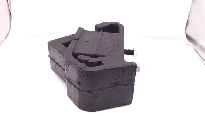 Truckmaker Truck Engine Parts Rubber Engine Mounting for Mitsubishi ...