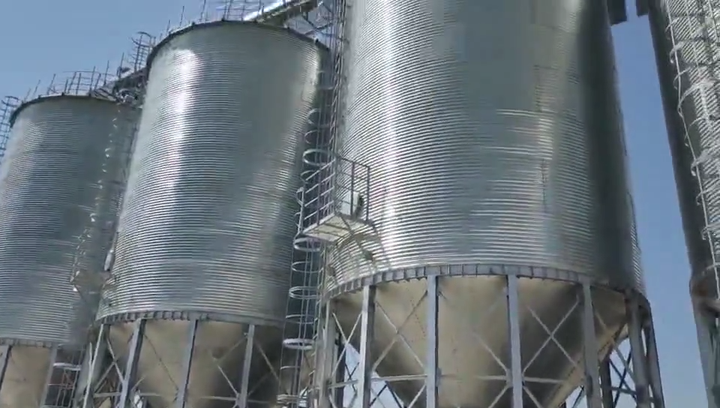 Grain Storage Ventilation System Steel Silo - 200t Capacity