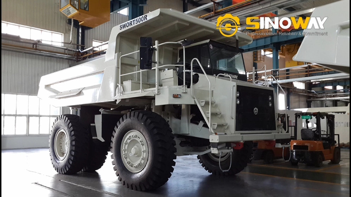 4X2 Rigid Frame Dump Truck SINOWAY 90 Ton Mining Rock Dumper in Good ...