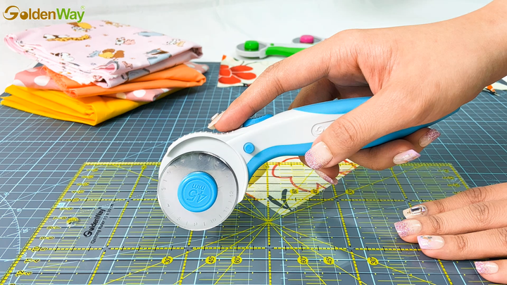 Manual Fantastic Sewing Rotary Blade Cutter - GOLDENWAY