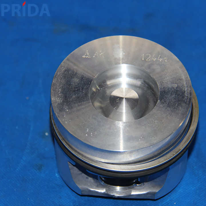 F4L2011 F4M2011 Diesel Engine Piston Kit with Ring Set 04281445 for Deutz