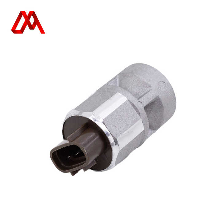 Truck Diesel Speed Sensor for ISUZU ELF High-Accuracy IZUMI Auto Parts ...