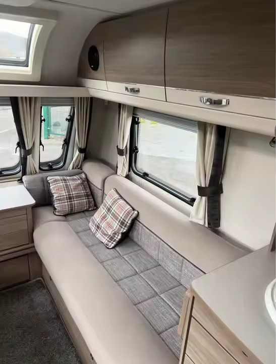 Luxury Motorhomes - Ultimate Comfort for Outdoor Camping