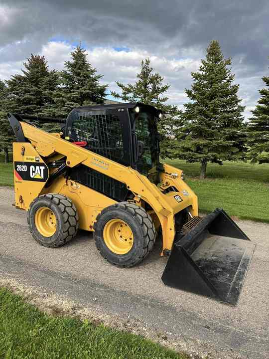 High Quality Caterpillar 246D Skid Steer - Fairly Used