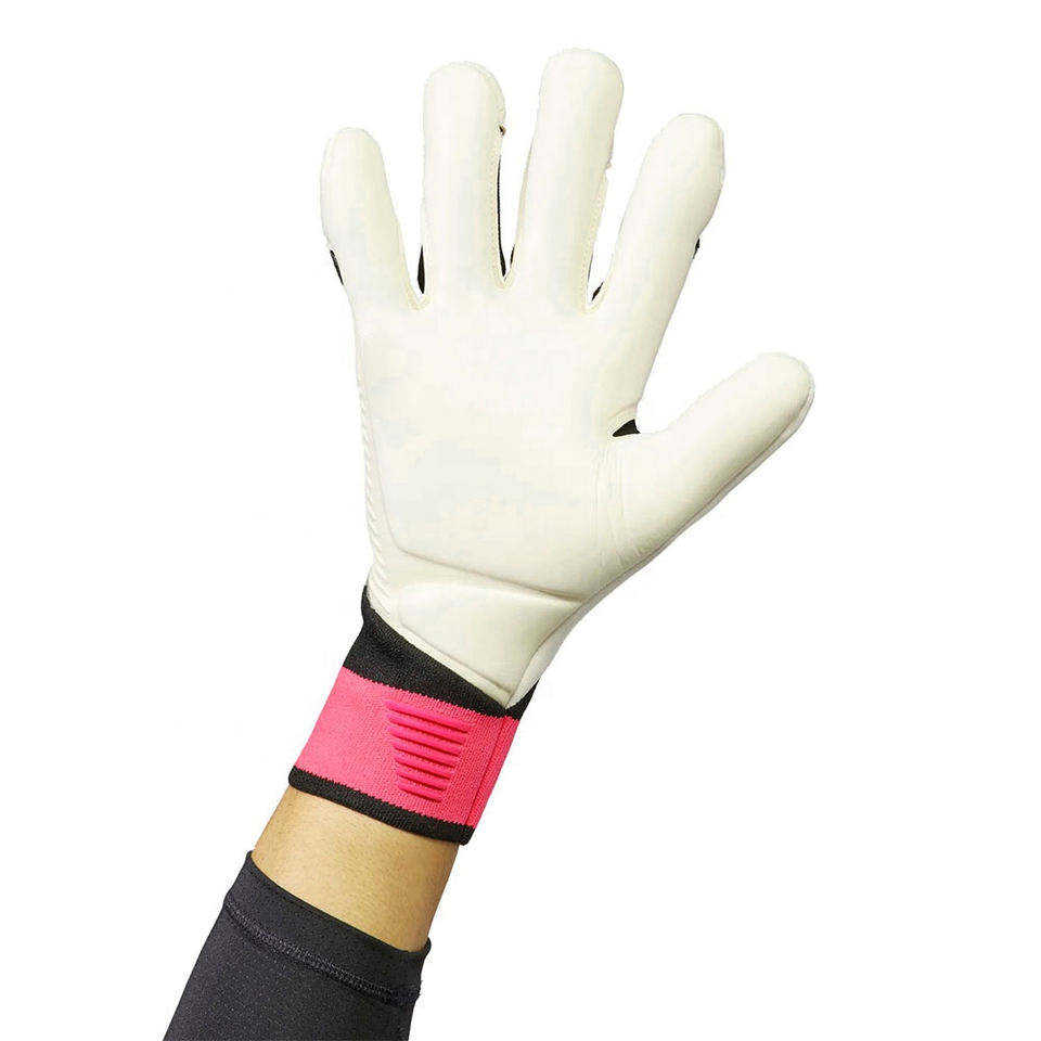 How to Choose the Best Nike Goalkeeper Gloves: A Complete Buying Guide