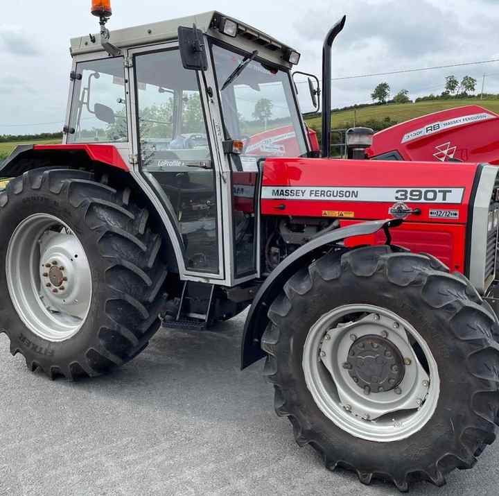 2025 Massey Ferguson Tractors - 4WD High-Productivity Farm Tractors
