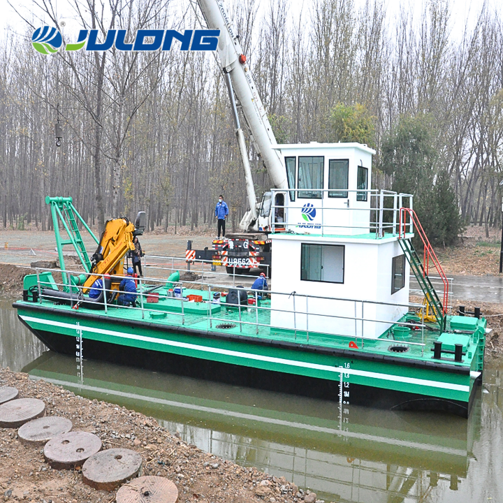 Robust Work Boat with Heavy-Lift Deck Crane for Pushing and Towing ...