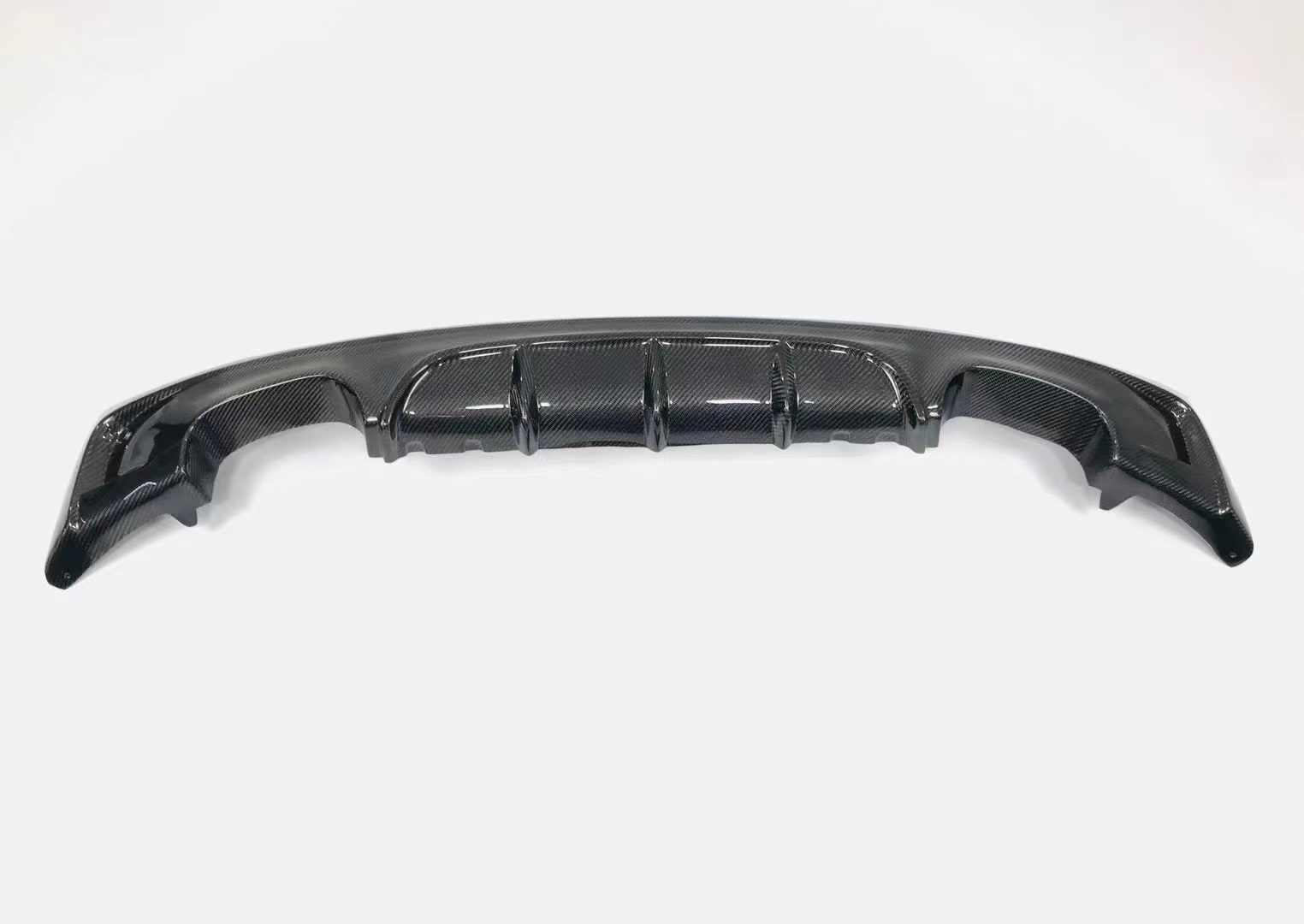 How to Choose the Best BMW F22 Carbon Rear Diffuser for Your 2 Series