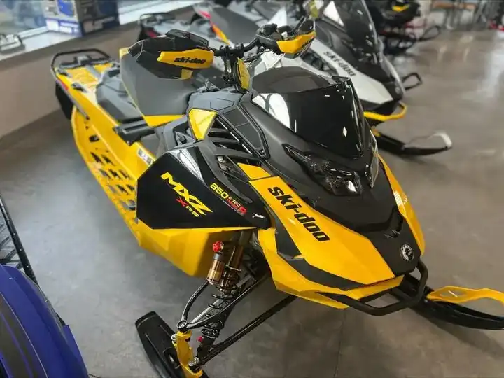 Ski-doo MXZ X-RS with Competition Package 850 E-TEC Turbo R