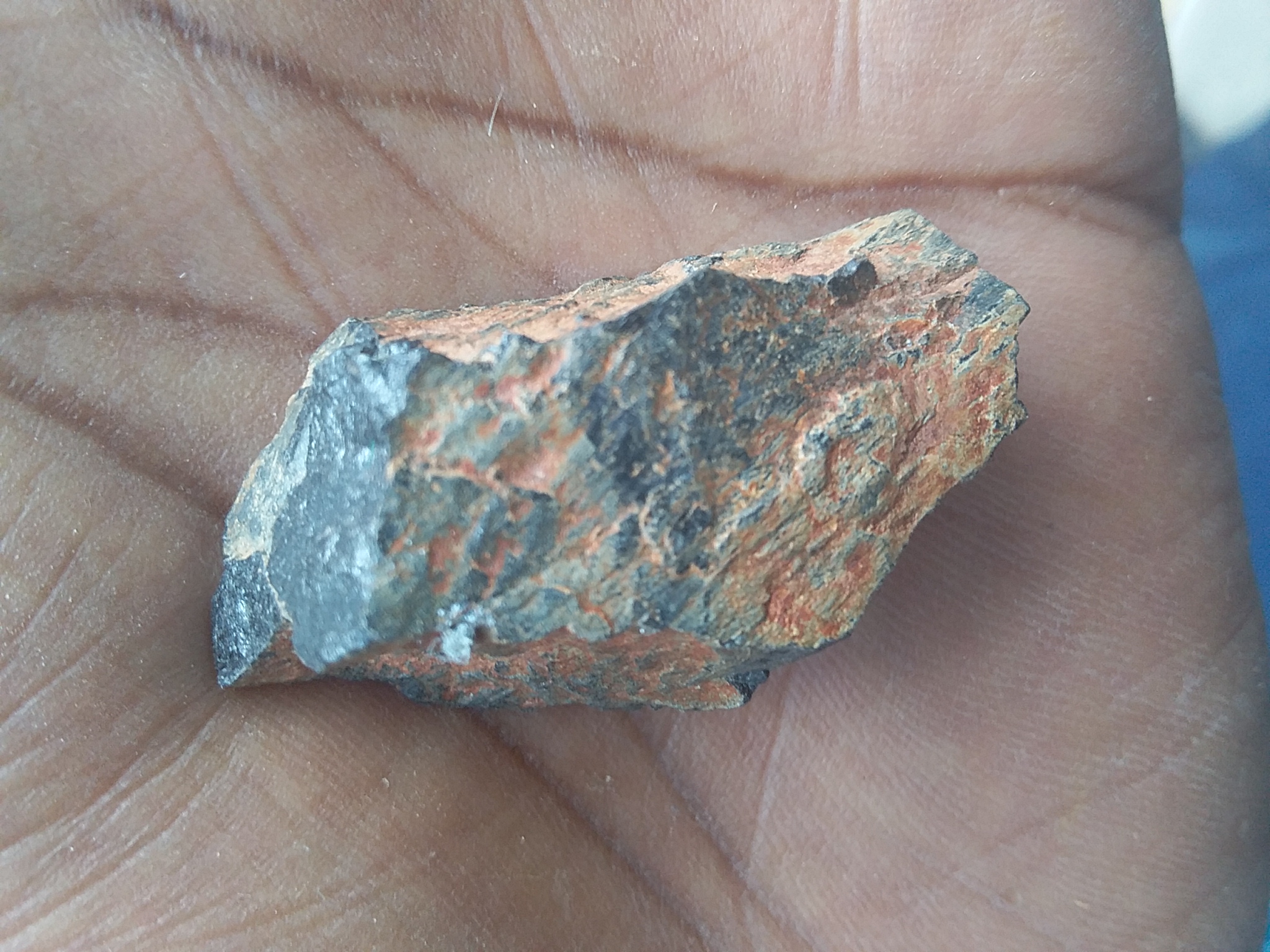 高品質なタンタルコルタンソリューションでグローバルな機会を広げましょう