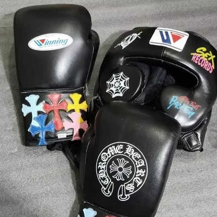 New Design Chrome Heart Christian Stylish Winning Sparring Boxing Set ...