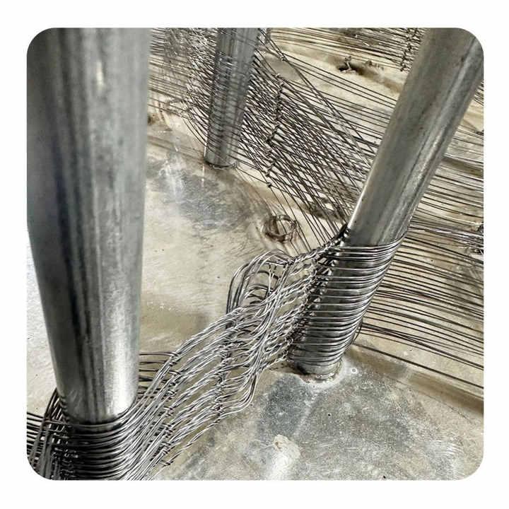Tank Barrier Subtle Interception Defense Wire Mesh Tank Track Wrapping ...