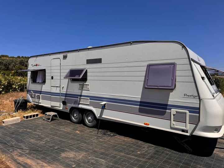 Outdoor Caravan 4x4 RV Camper Trailer Single Axle Mobile Travel Trailer ...