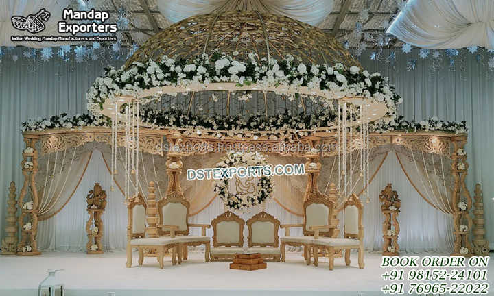 Amazing South Indian Wedding Jali Pillars Mandap Maharani Wedding ...