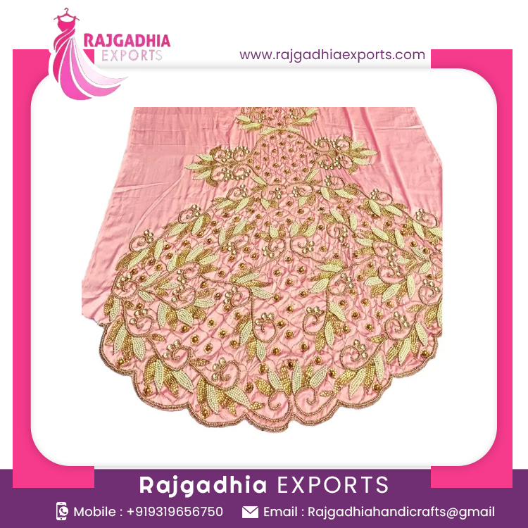 Luxurious 100% Silk Fabric: Perfect Choice for dirac designs Buyers