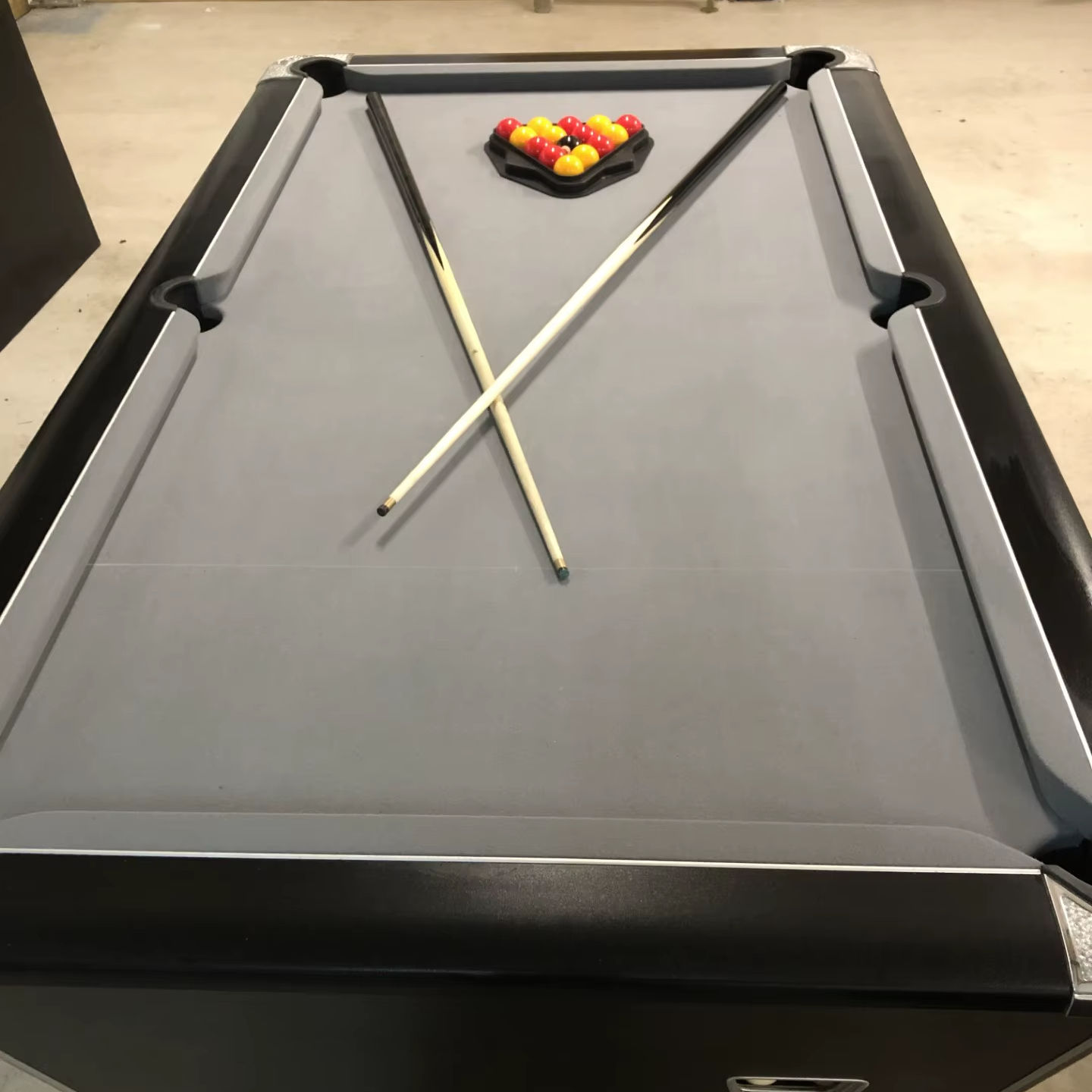 How to Choose a Pool Table with Free Shipping: Ultimate Buying Guide