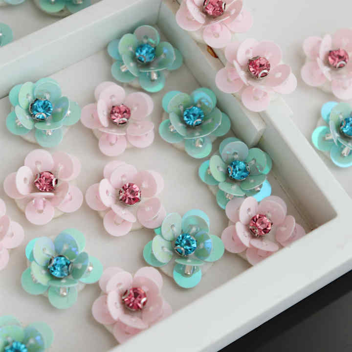Pink and Blue Handmade Beaded Mini Flowers Three-dimensional Decorative ...