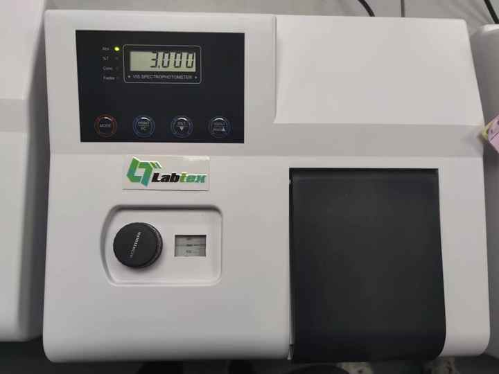 Labtex Spectrophotometer Lab Photometer Liquid Plastic FilmTest VIS 320 ...